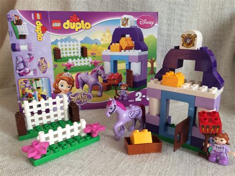 Lego Duplo Конструктор 10594 София Прекрасная: королевская конюшня | отзывы