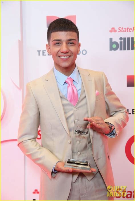 Who Is Luis Coronel Get To Know The Chart Topping Regional Mexican Singer Photo 881270