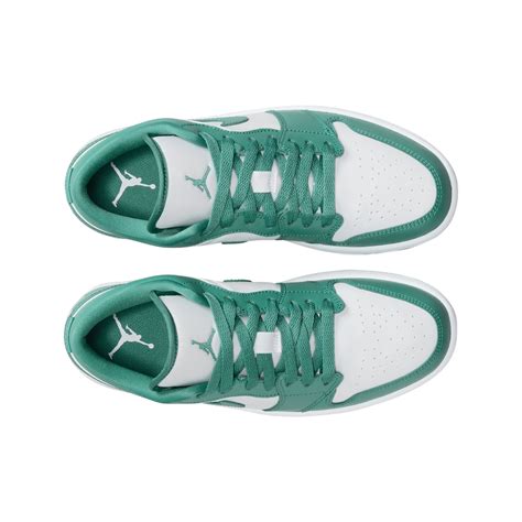 W 조던 1 로우 뉴 에메랄드 Jordan Kream