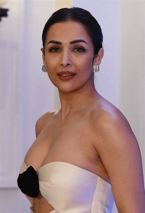 malaika momma r indianactressx