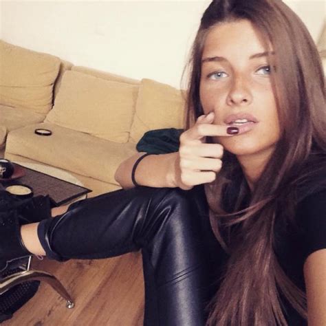 საოცრად ლამაზი ქართველი გოგონები