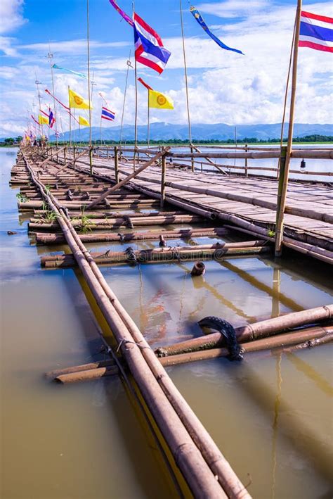 Phayao Thailand June 2 2017 The Bamboo Bridge In Kwan Phayao Lake