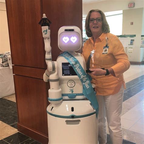Diligent Robotics On Linkedin Healthcareinnovation Cobots