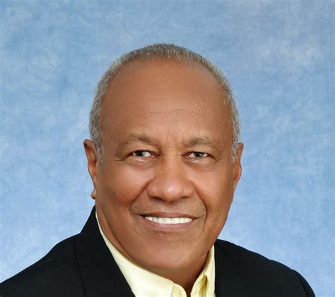 Mr Stanley Mcmillan Trinity College Alumni Association