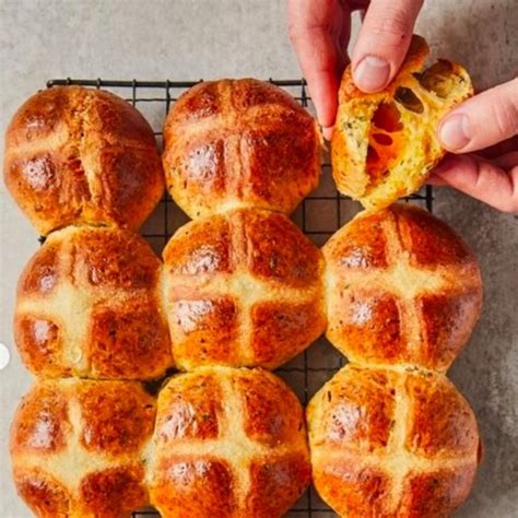 Jamie Olivers Cheese And Chive Hot Cross Bun Easter Recipe Sparks
