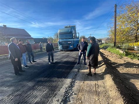 Триває ремонт автомобільної дороги Страшевичі Задністря