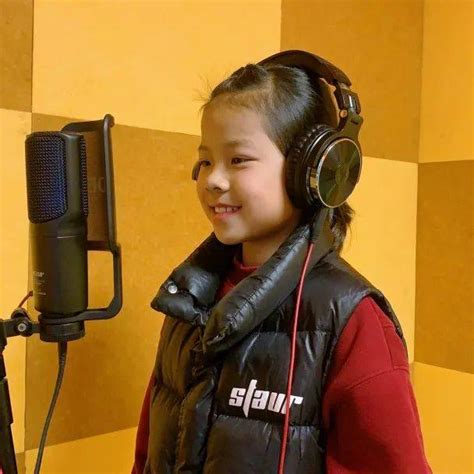 浦·约诵 第四十六期《葡萄仙子》一大穿着盼望着