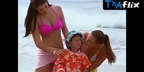 Marisol Gonzalez Bikini Scene In Vecinos Tnaflix Com