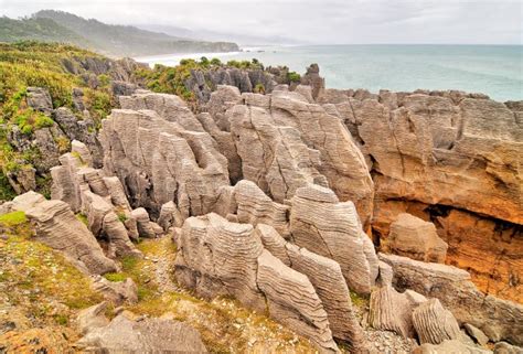 Punakaiki New Zealand Pancake Rocks And Blowholes Coastal Rock