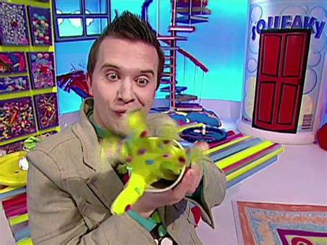 Come And Make Fun Things With Mister Maker Youtube