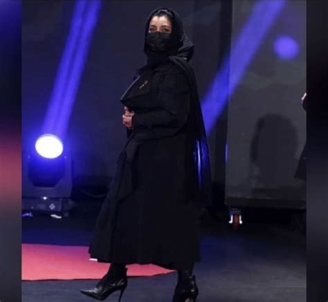 پوشش ساره بیات در جشنواره فجر