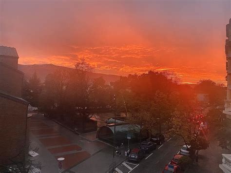 Вчера по голямата част от времето си днес прекарах в Столична община Там се срещнах с