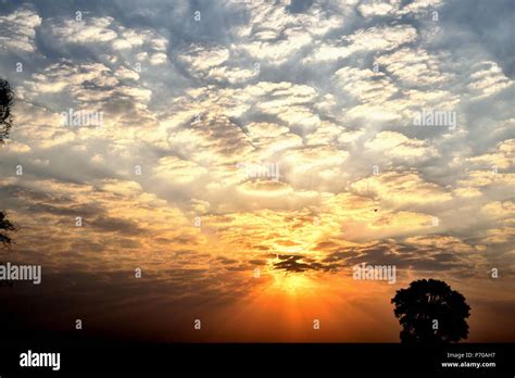 Dispersion Of Light High Resolution Stock Photography And Images Alamy
