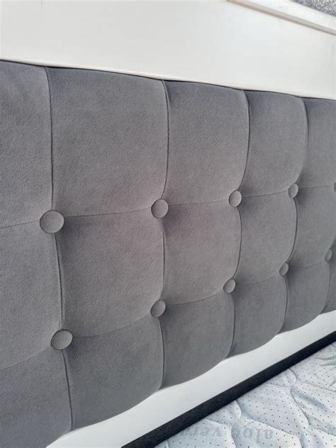 Двоспальне ліжко з матрасом 8 500 грн Меблі для спальні Стрижавка на Olx