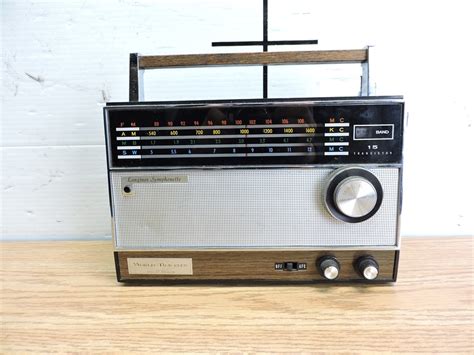 Police Auctions Canada Vintage Longines Symphonette World Traveler