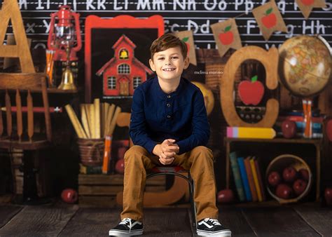 Rustic Classroom Back To School Backdrop For Pictures