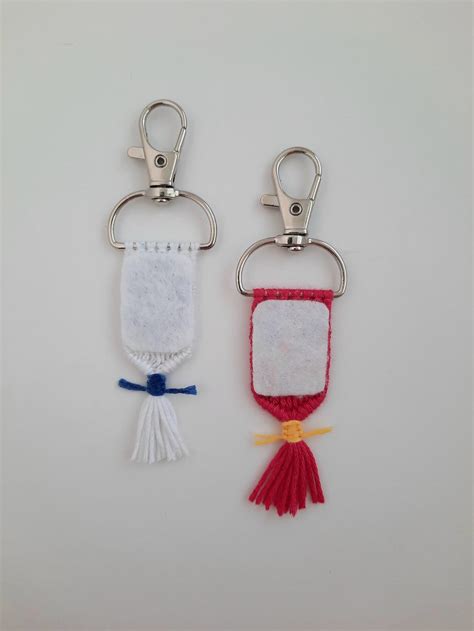 Gravity Falls Keychain Set Dipper And Mabel Symbols Pines Twins Best