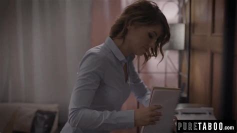 Juicy Babe Butt Doing The Best Sex With Gifted Cnn Amador