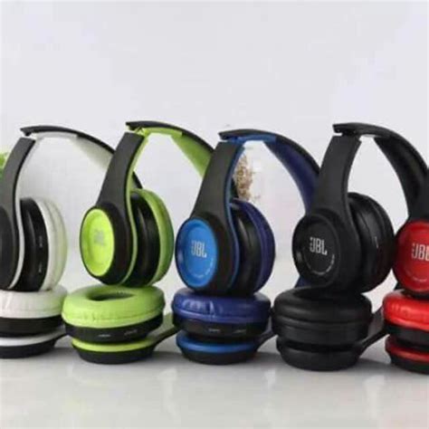 Jbl Bluetooth Headset Hobbies Toys Music Media Cds Dvds On Carousell