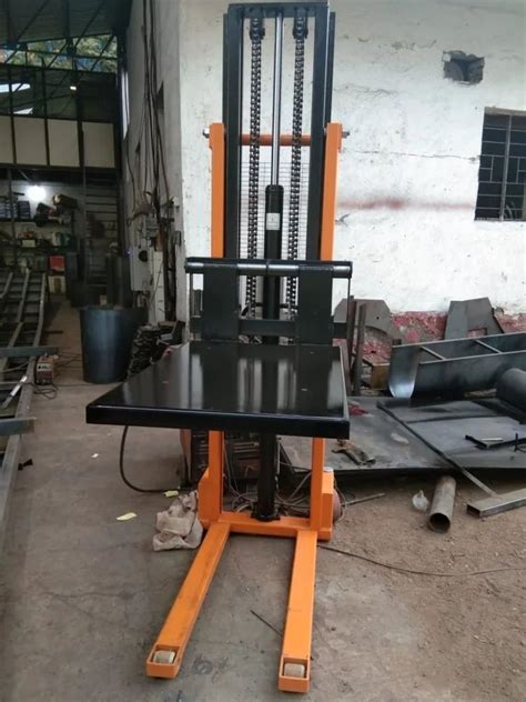 Mild Steel Vedant Material Handling Pallet Stacker At ₹ 45000 Piece In Pune