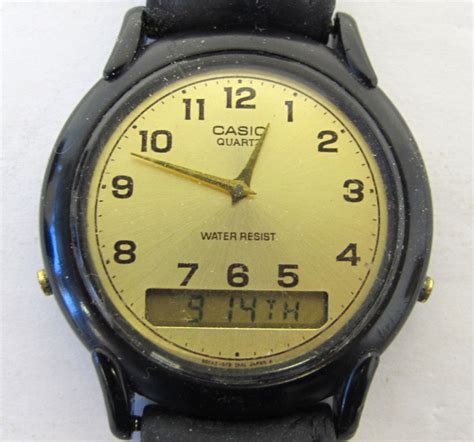 Vintage Casio Quartz Watch | Property Room