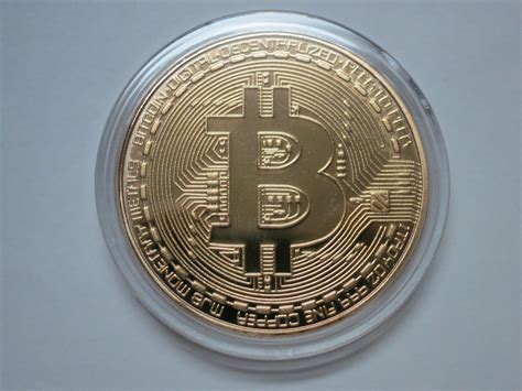 Bitcoin Gold Plated Physical Bitcoin Btc Cryptocurrency Collectible