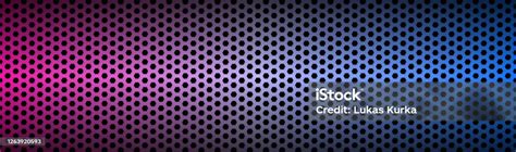 추상 파란색과 보라색 네온 기하학적 육각 메쉬 재질 헤더 천공 금속 기술 배너 벡터 추상 와이드스크린 배경 0명에 대한 스톡 벡터 아트 및 기타 이미지 Istock