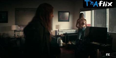 Missi Pyle Prosthetic Scene In Y The Last Man Tnaflix Com