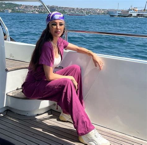 Roberta Carbonari Muzy Veja Sua Idade Filhas E Biografia