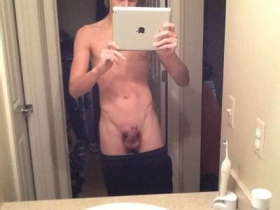 Post Nakedsexyguys Tumblr Tumbex