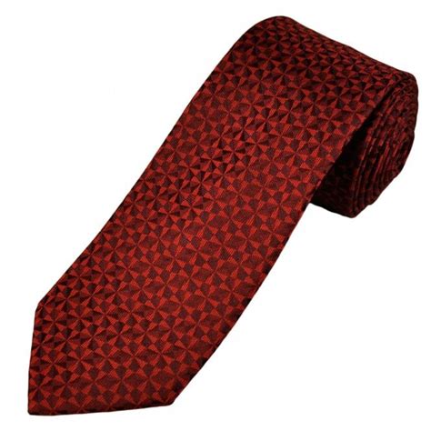 Tresanti Celeste Shades Of Red Triangle Pattern Men S Silk Designer Tie
