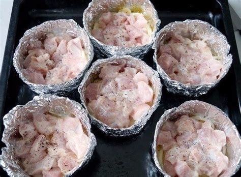 გამომცხვარი ქათმის ფილე „სიურპრიზი“ ფოლგაში წვეულებებისთვის