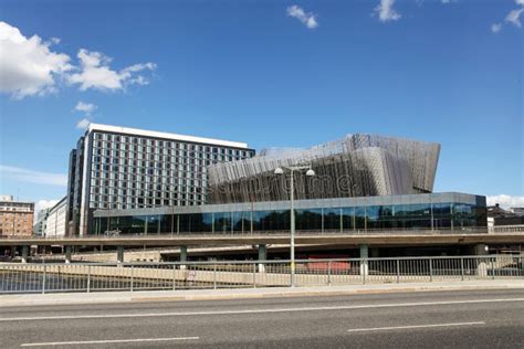 Edificios De Cristal En Estocolmo Foto De Archivo Imagen De Acero