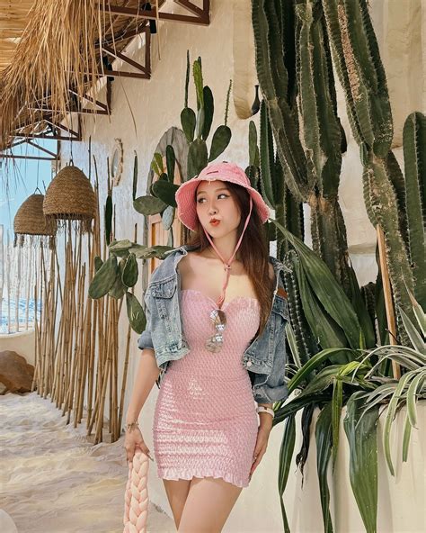 𝟚𝟘 ♡ vy nguyen 2008 instagram photos and videos