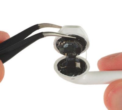 Why Do Earbuds Stop Working Repairing Earbuds Learnusefulthings Com