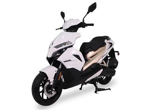 Ice Bear 200cc F4 Pmz200 F4 Gy6 Efi Scooter Affordableatv