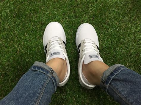 아디다스 셀우드 화이트 운동화 가을신발추천 할인 특가 세일 플레이어 Player 데일리룩 패션 코디 스타일 오오티디 데일리슈즈 오늘뭐신지