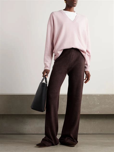 Рожевий наймодніший колір сезону весна літо 2025