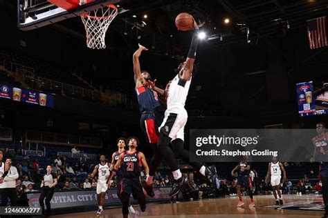 Adrian Delph Of The Austin Spurs Shoots Against The Capital City Gogo