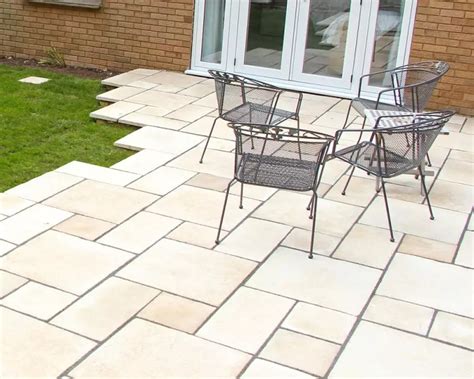Modern Limestone Paving Indian Limestone Paving Slabs And Patio Uk The