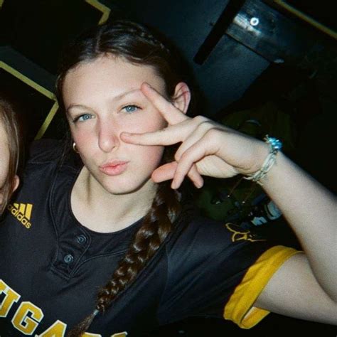 Olivia Gates Livgracegates Snapchat Stories Spotlight And Lenses