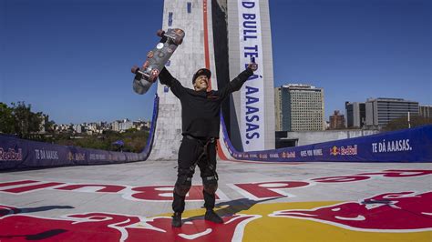 Sandro Dias Breaks Two Skateboarding World Records With Biggest Drop Ever