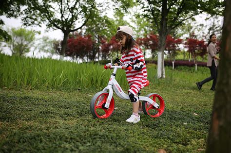 미니 키즈 밸런스 자전거 아기 달리기 자전거 의 고품질 미니 키즈 밸런스 자전거 아기 달리기 자전거