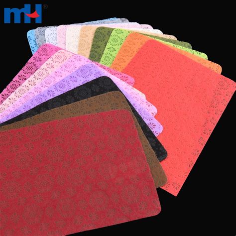 3d Embossed Pp Nonwoven Flower Wrapping Paper Sheet Material