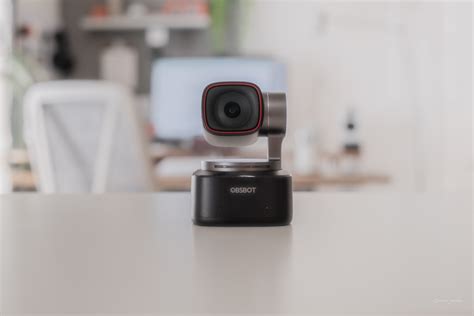 Obsbot Tiny2 レビュー｜簡単に美顔効果絶大なai搭載のwebカメラ ミニメモ！