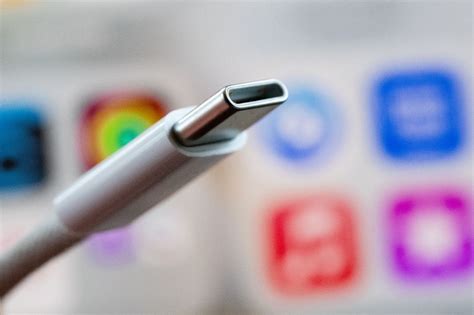 How New Usb Logos Will Clearly Specify How Fast A Cable Is The Star