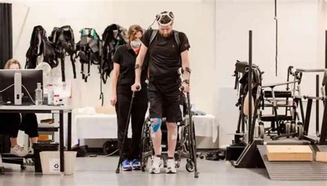 Gert Jan Oskam Vuelve A Caminar Gracias A Un Puente Digital