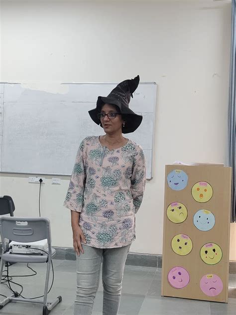 Meera R On Linkedin Teacherlife Highschoolenglish Teachersoflinkedin Halloween