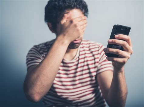 Android Malware Snaps Secret Pics Of Porn Seekers