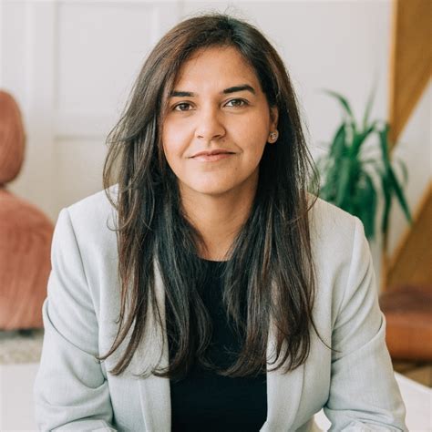 Seemal Zaman Visa Linkedin